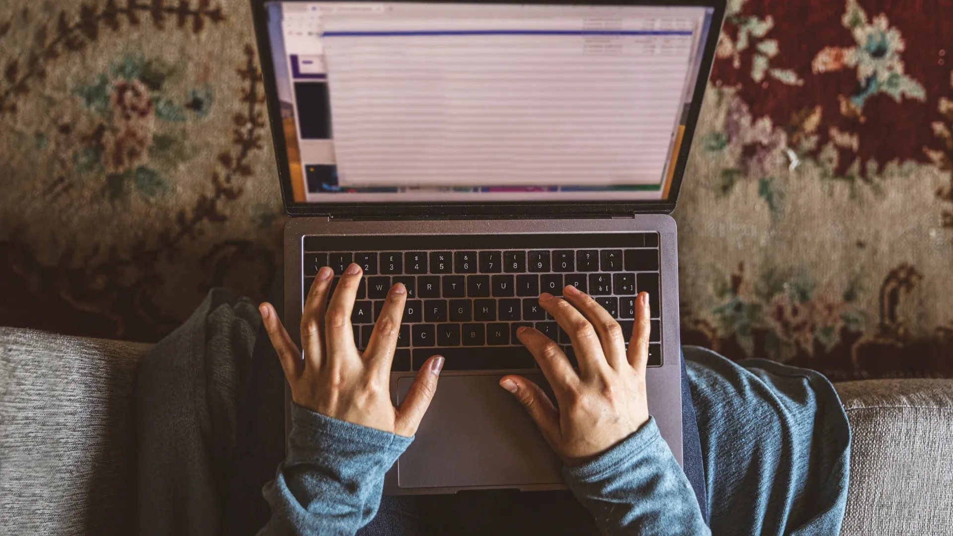 How to Email Your College Counselor (7 Copy-Paste Templates)