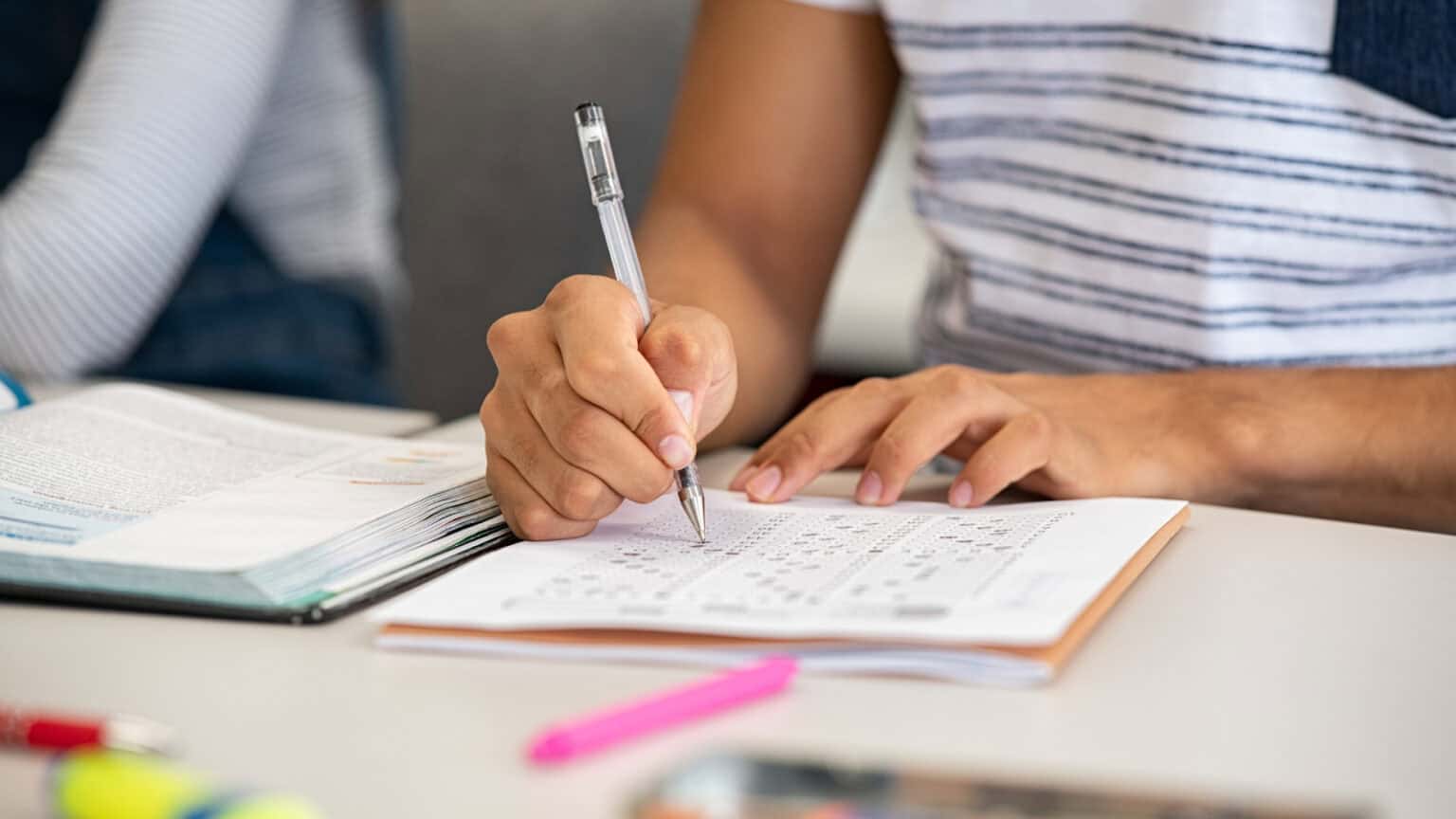 What is the Minimum College GPA Requirement? - College Journey